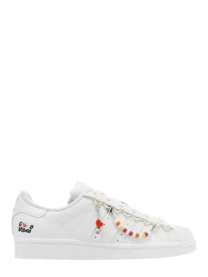 Adidas Superstar Low Top Sneakers - White