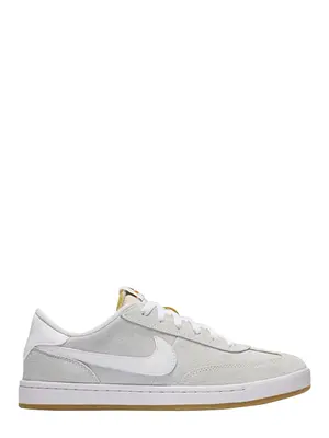 Nike Fc Classic Sb Sneakers - White