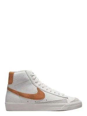 Nike Wmns Blazer Mid '77 Sneakers - White
