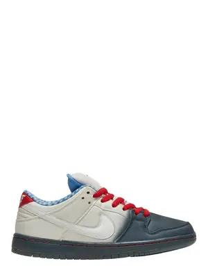 Nike Nike Dunk Low Premium SB 'Dorothy' Sneakers Grey