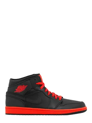 JORDAN 1 Retro Mid Sneakers - Black