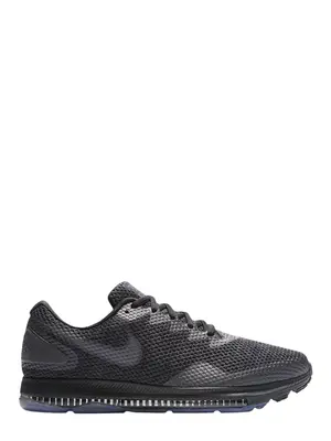 Nike Low Top Athletic Sneakers - Black