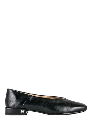 Sam Edelman Sam Edelman Kasey Flat In Black. Black