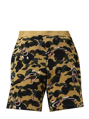 A BATHING APE 1st Camo Wide Sweatshort - Yellow