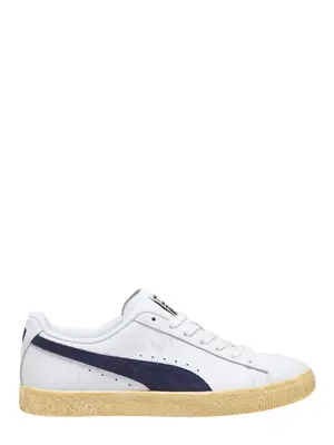 PUMA Clyde Vintage Sneakers - White