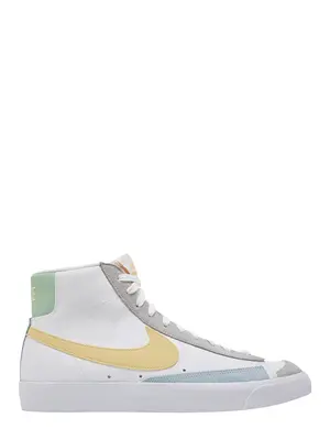 Nike Blazer Mid '77 Vintage Sneakers White