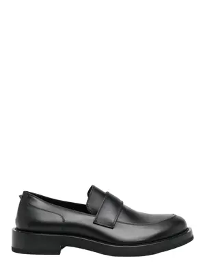 VALENTINO Valentino Garavani Logo-Debossed Leather Loafers