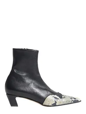 Khaite Dallas Leather Ankle Boots Black