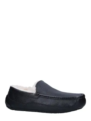 UGG Ascot Slippers Black
