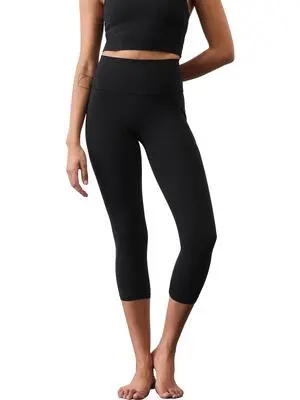 Athleta Salutation Stash High-rise Capri - Black