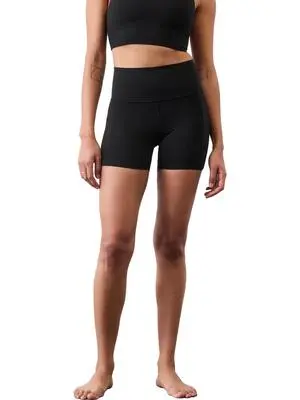 Athleta Athleta Salutation Stash High Rise Short Black