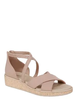 LIFESTRIDE BZees Bali Wedge Sandal Walnut