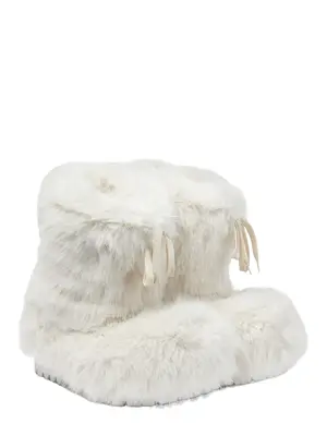 Balenciaga Alaska Faux Fur Snow Boots - White