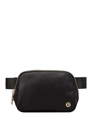 Lululemon Everywhere Belt Bag 1L Black/gold