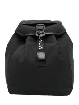 Moncler Logo-plaque Backpack - Black