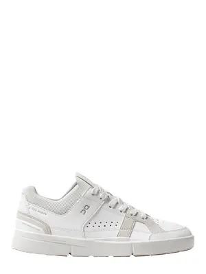On The Roger Clubhouse Sneakers - White