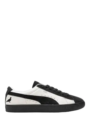 PUMA Atmos X Jeff Staple X Suede Pigeon And Crow Sneakers - White