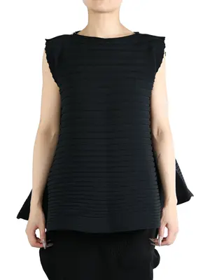 Issey Miyake Bounce Knit Top - Black