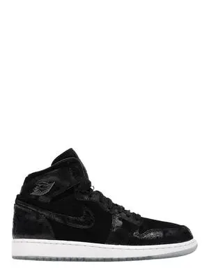 JORDAN Jordan 1 Retro High Heiress Suede Sneakers Black/white