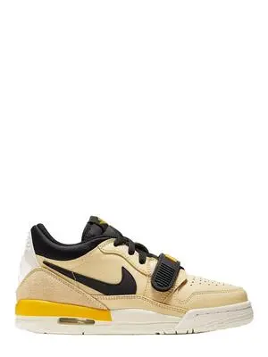 JORDAN Legacy 312 Low Sneakers - Pale Vanilla/amarillo/black