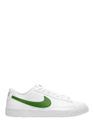 NIKE Nike Blazer Low Top Sneakers