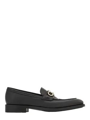 FERRAGAMO Moccasin With Gancini Ornament - Black