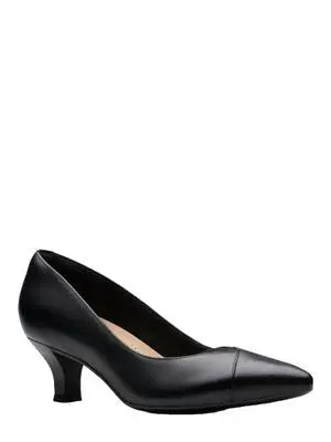 Clarks Pointed Toe Pump - Black Leather