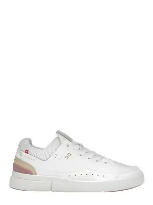 On The Roger Centre Court Sneakers - White/zephyr