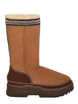 UGG Classic Tall Trailgazer Boots - Chestnut
