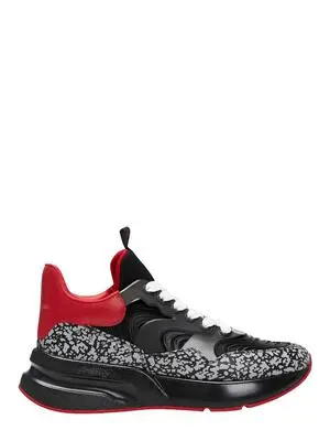 Alexander McQueen Oversized Runner Sneakers - Black/red