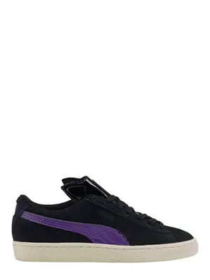 PUMA Suede Low Top Sneakers - Black/purple