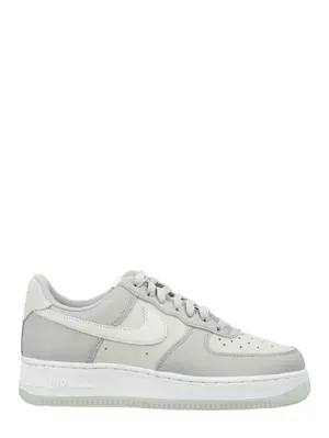Nike Air Force 1 '07 Sneakers Neutrals