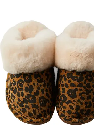 CLOUD NINE PAJAMAS Cloud Nine Leopard Scuff Slippers