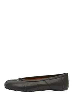 MAISON MARGIELA Tabi Ballerina - Black