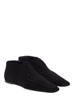 TOTÊME Suede Desert Boots - Black