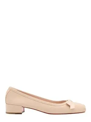 CHRISTIAN LOUBOUTIN Mamaflirt Leather Red Sole Ballerina Pumps - Leche