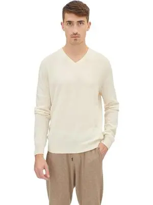 Gobi Cashmere Essential V-Neck Cashmere Sweater Marshmallow
