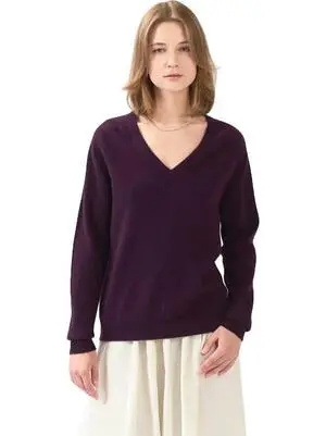 GOBI MONGOLIAN CASHMERE Essential Cashmere V-Neck Sweater Purple Pennant