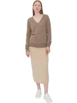 GOBI MONGOLIAN CASHMERE Essential Cashmere V-Neck Sweater Taupe