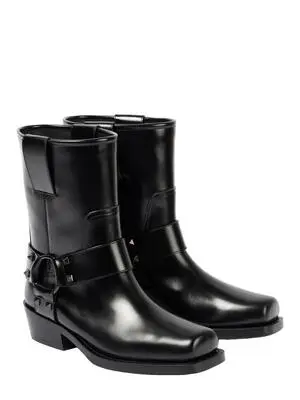Valentino Garavani Rockstud Leather Boots - Black