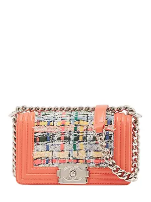 THIS OLD THING LONDON Chanel Camera Shoulder Bag - Salmon