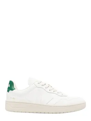 VEJA V-90 Sneakers - White