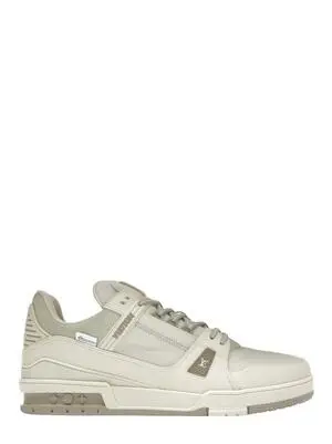LOUIS VUITTON Trainer Sneaker - Grey