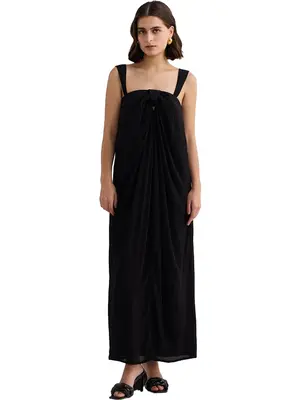 REISTOR Twilight Twist Strappy Maxi Dress - Black