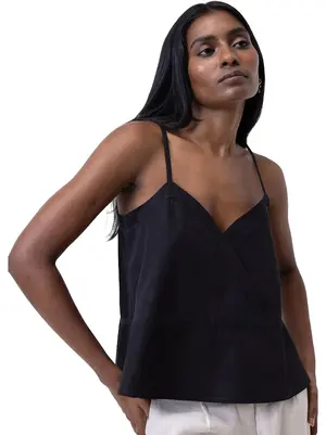 REISTOR V-neck Lace Camisole - Black