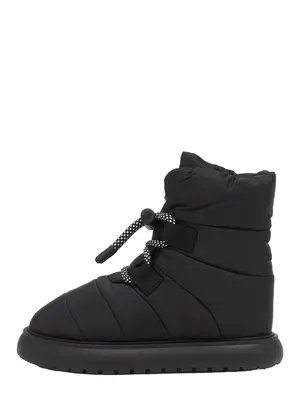 MONCLER Moncler Gaia Pull Snow Boots