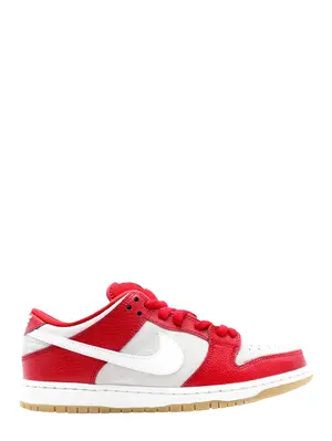 Nike Dunk Low Pro Sb 'valentines Day' Sneakers - Red