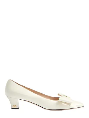 Valentino Garavani Bowow Leather Pumps - Ivory