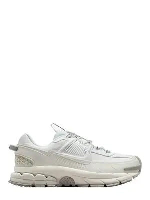 NIKE Nike Zoom Vomero Roam Sneakers