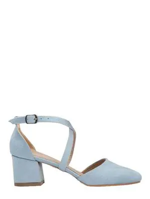 FOREVER & ALWAYS SHOES Dolly Low Block Heel Pumps - Baby Blue Faux Leather